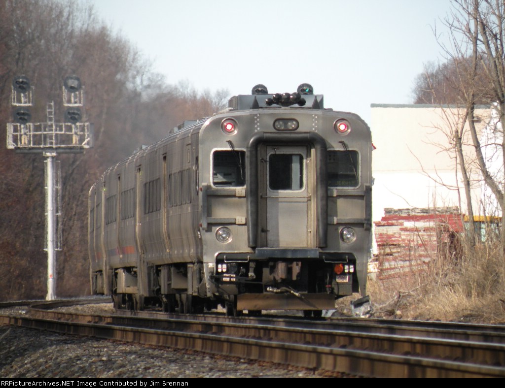 MTA/MNRR Comet V #6703